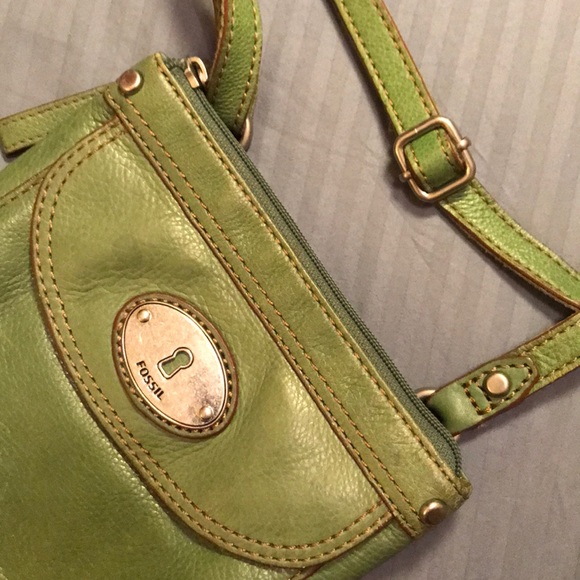 Fossil | Bags | Fossil Green Leather Crossbody Bag | Poshmark